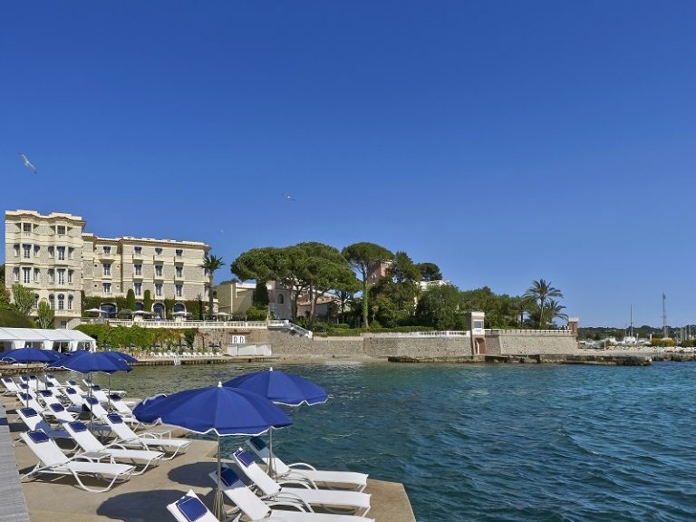 Concierge Hôtel Belles Rives - Cap d'Antibes